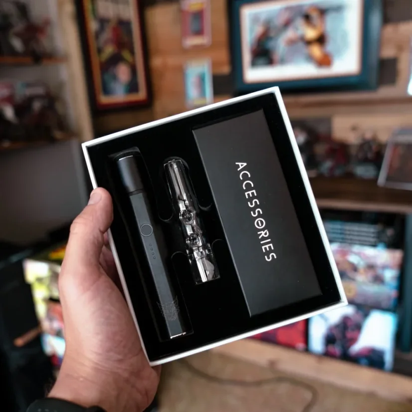 Linx Saber Dry Herb vaporizer - Onyx